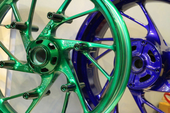 Candy Bule Color Epoxy Polyester Custom Powder Coating Paint For Car Wheel