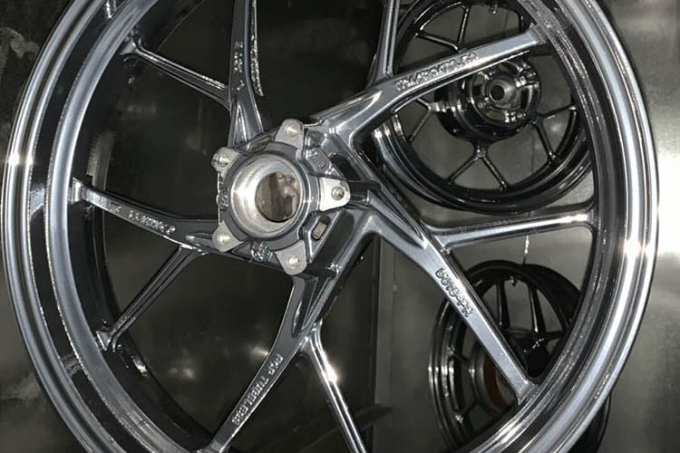 Mirror Effect Custom Powder Coating